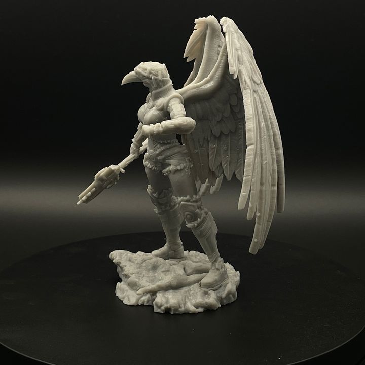 3D Printable Ingrid Ravenson 32mm & 75mm - Animal Form Core Model ...