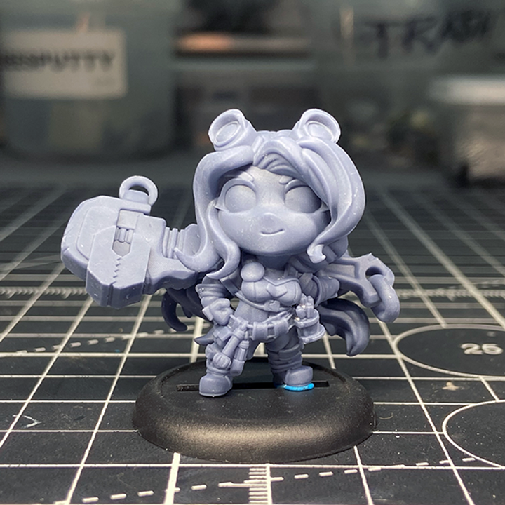 3D Printable Chibi Maelee the Mechanic by Bombshell Miniatures
