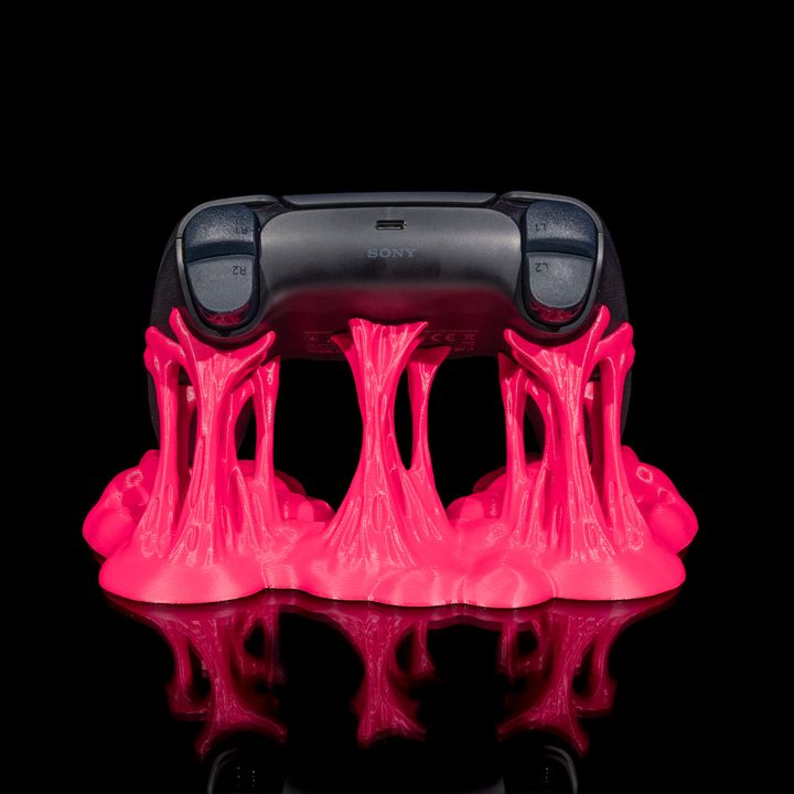 3D Printable Sticky Match Controller Holder by Stlflix