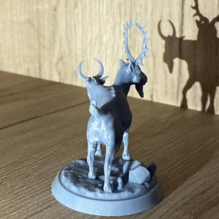 3D Printable Fantasy two headed goat with sun and moon horns -Supported ...