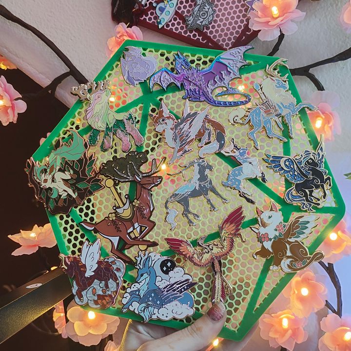 3D Printable d20 Pinboard - D&D Enamel Pin Display Board by Kelcy Knapp