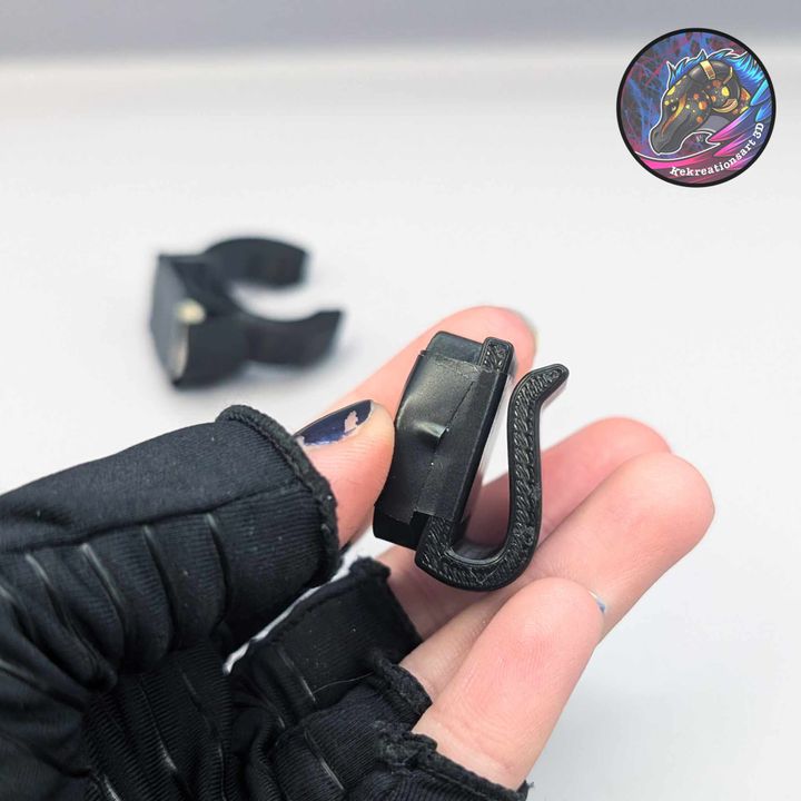 3D Printable Hands-Free Magnetic Cane Clip by Kirsten M