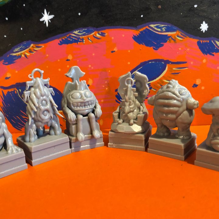 3D Printable Alien Chess by BrainSlug3D