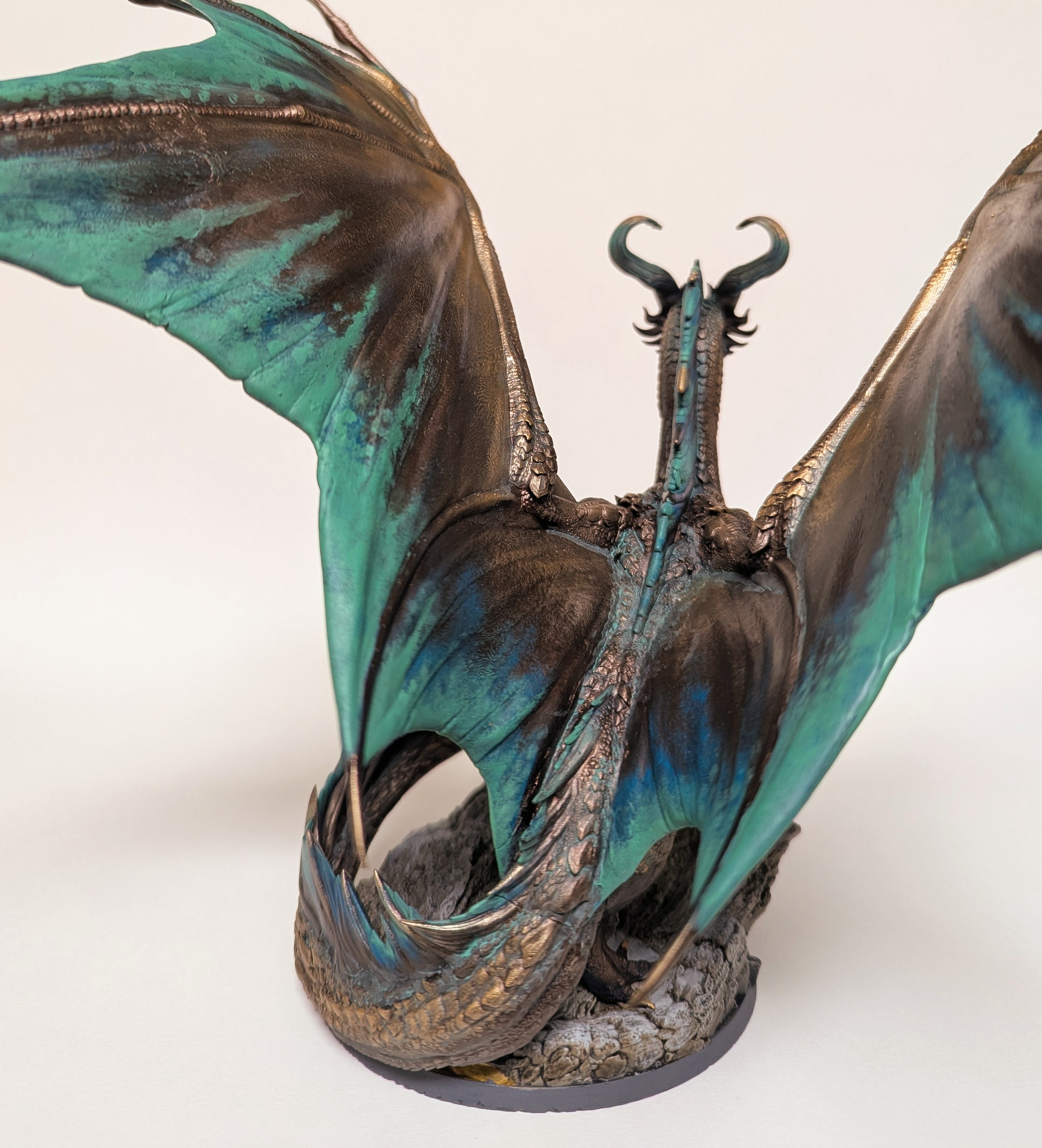 3D Printable Legendary Metallic Bronze Dragon Stand Door by Rescale ...