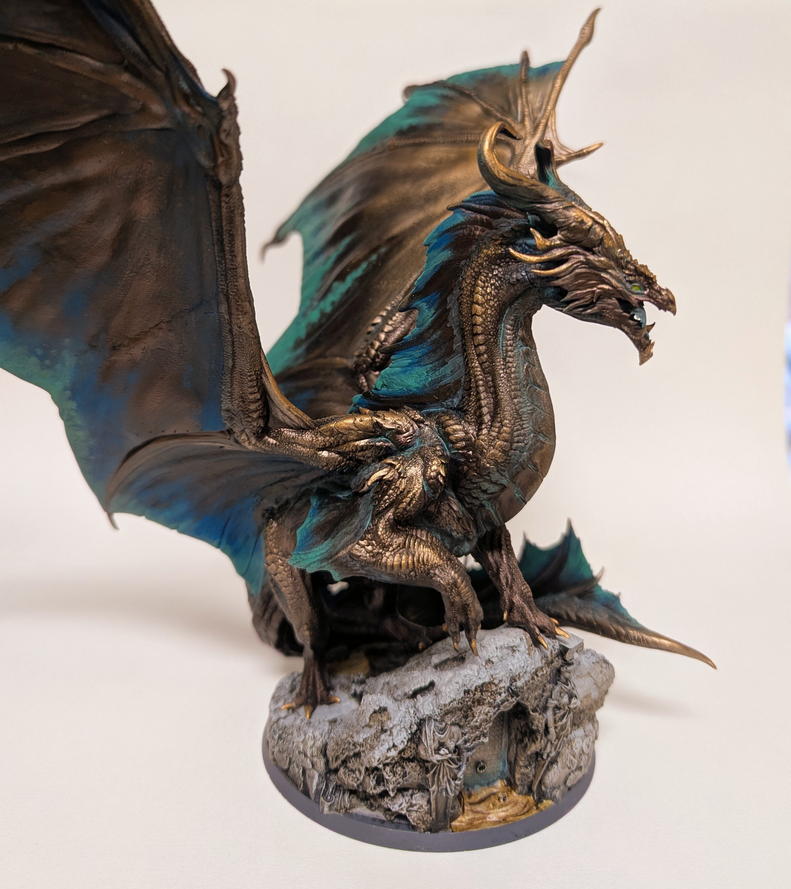 3D Printable Legendary Metallic Bronze Dragon Stand Door by Rescale ...