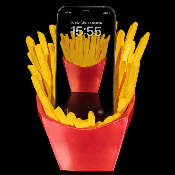 3D Printable Quick Snack Phone Holder by Stlflix