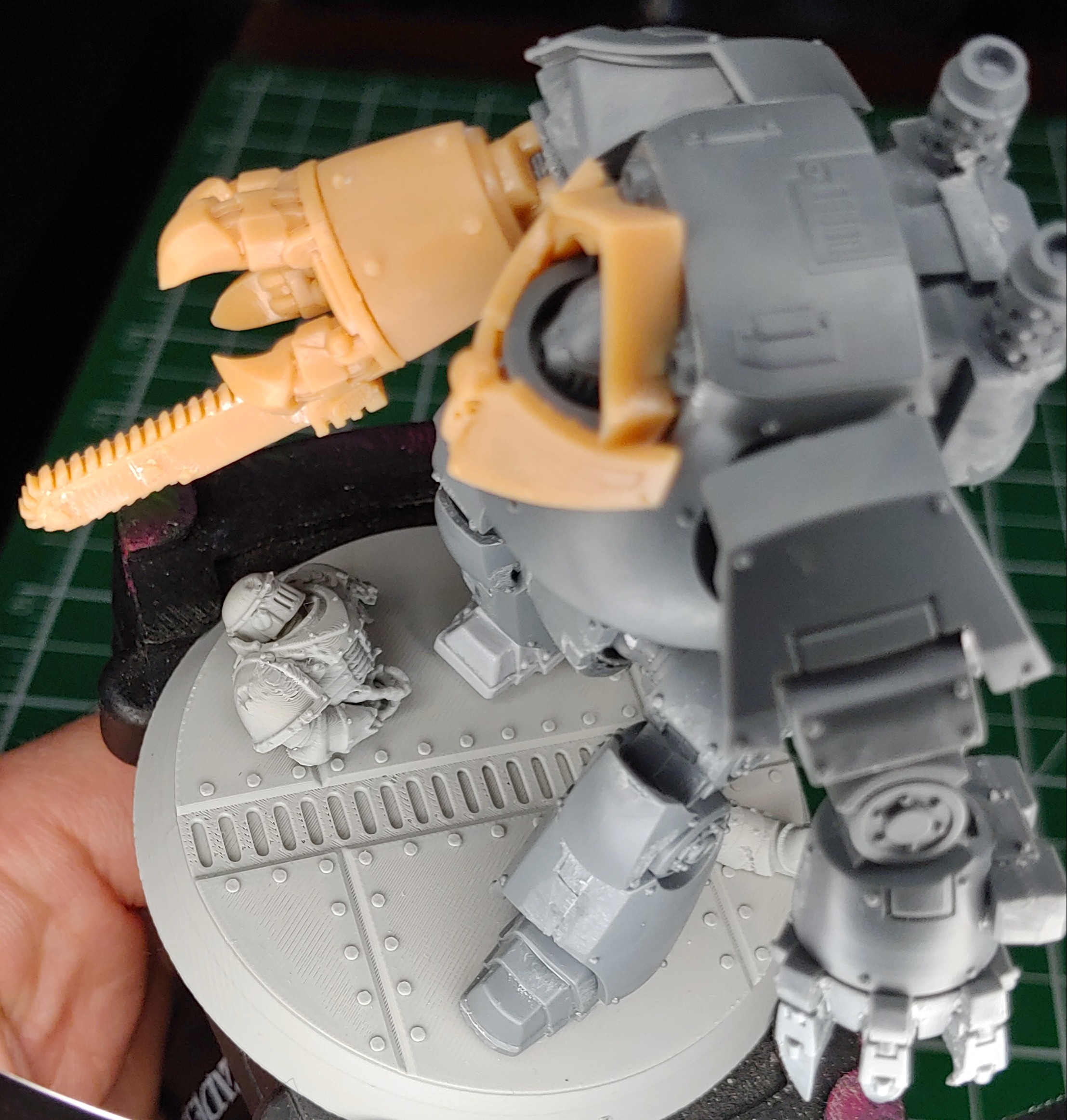 3D Printable Triarius Dread by dakkadakka.store