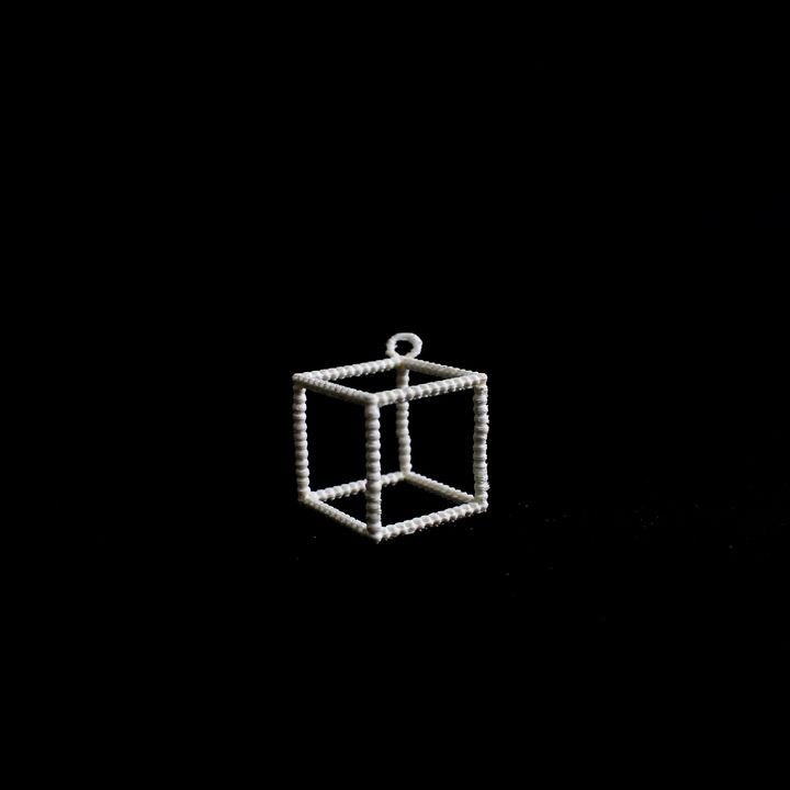 3D Printable cube pendant by muguet