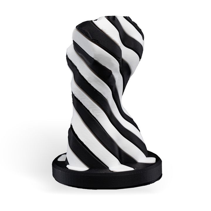 3D Printable Dizzy Lady by Stlflix