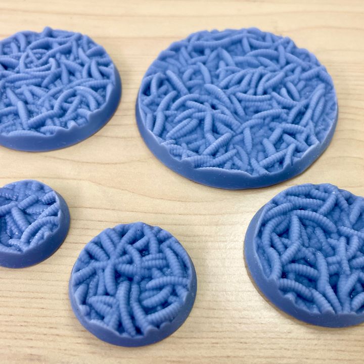 3D Printable 33-Piece Round Base Set with Magnet Slots : Maggots by ...