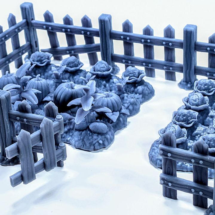 3D Printable 42-Piece Farmstead Set by Custom Miniature Maker