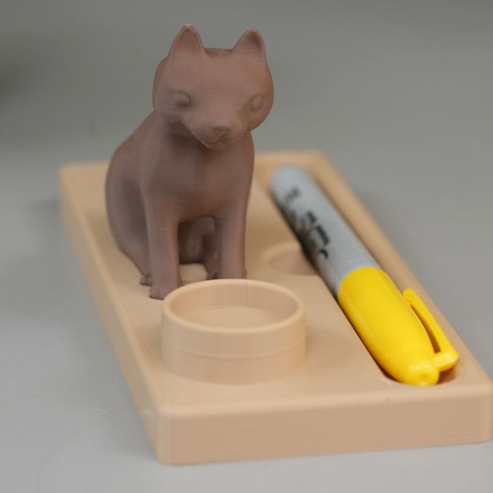 3D Printable Cat pen holder by Philippe Barreaud