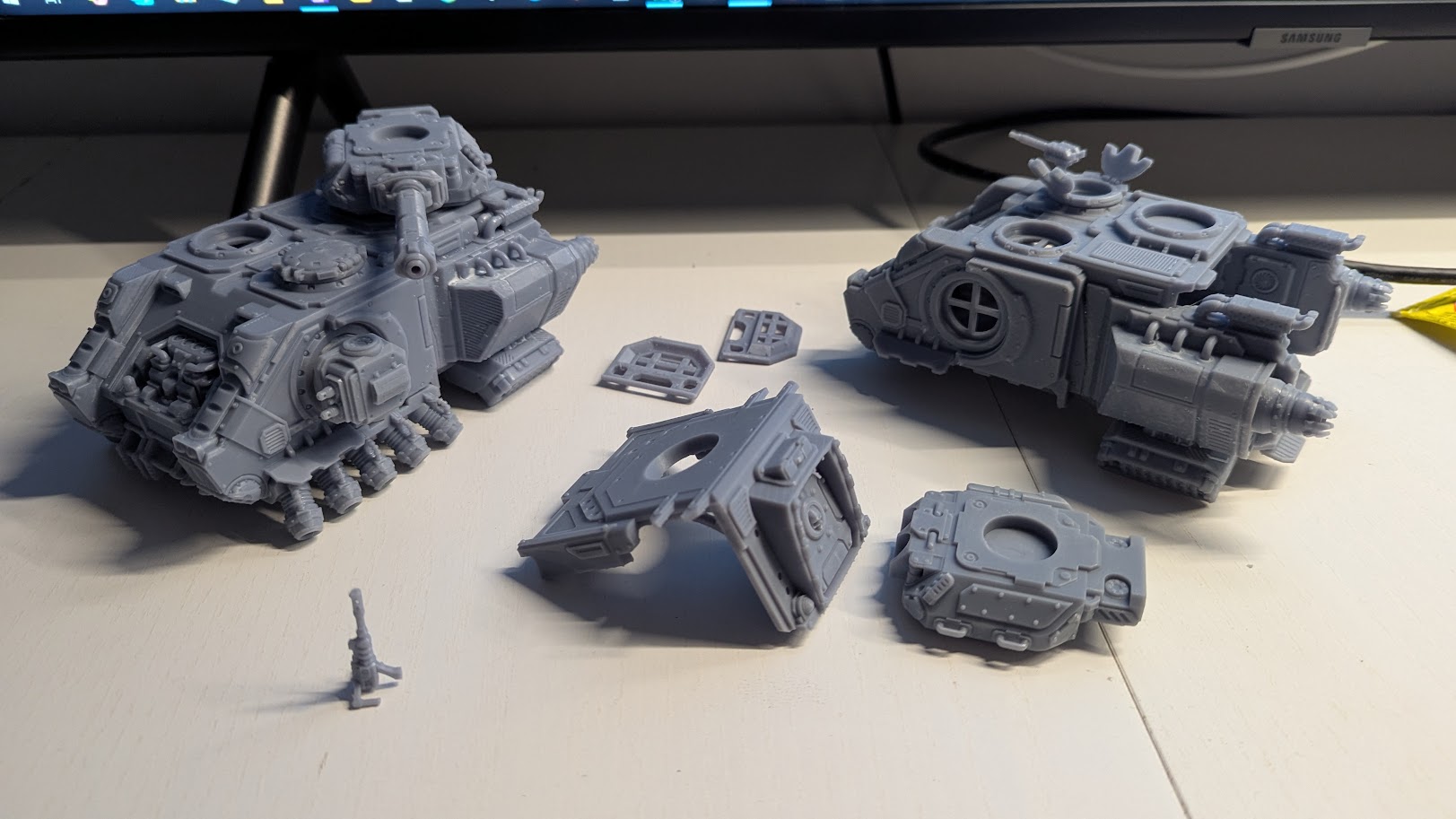 3D Printable Hover APC RP-8 "Rapid Pulsar" by dakkadakka.store