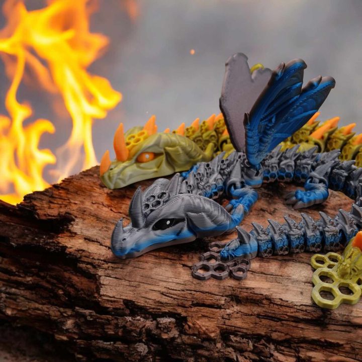 3D Printable Honeycomb Hive Dragon by The Dragon's Den