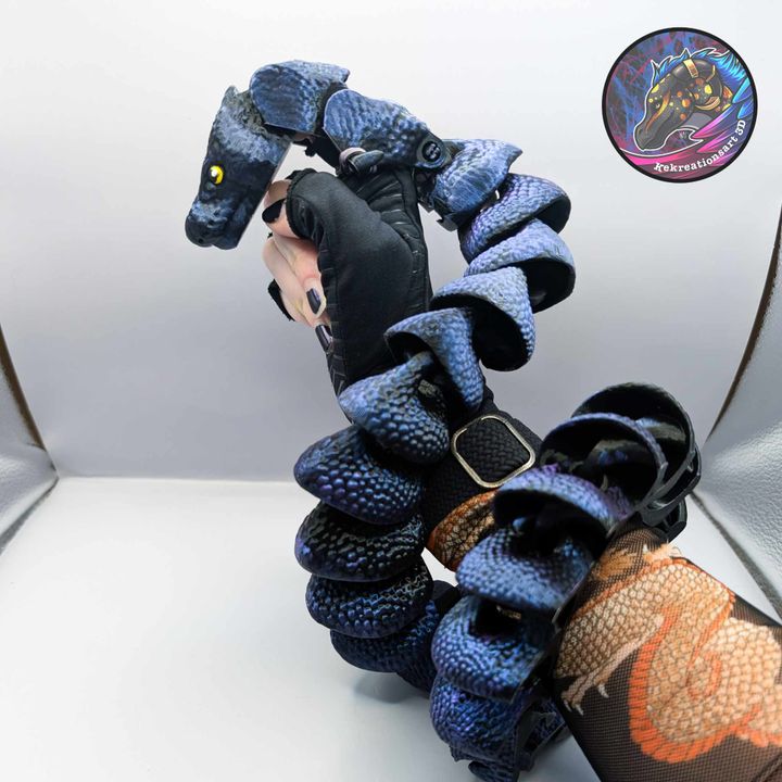 3D Printable Snake Finger + Shoulder Puppet by Kirsten M