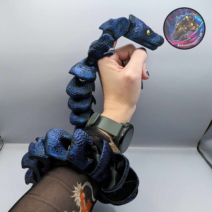 3D Printable Snake Finger + Shoulder Puppet by Kirsten M