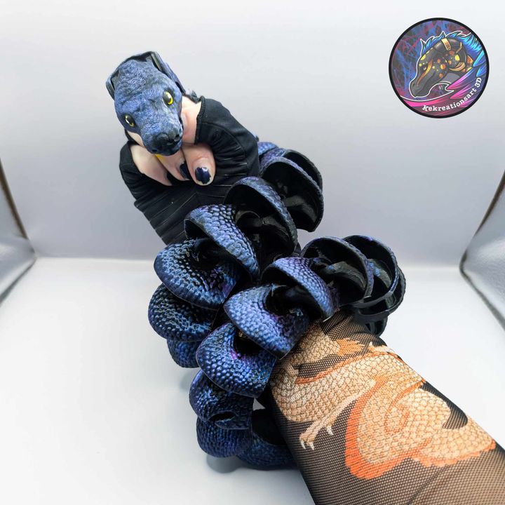 3D Printable Snake Finger + Shoulder Puppet by Kirsten M