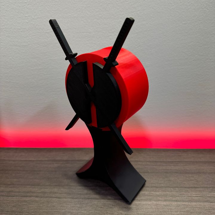 3D Printable Fortnite Headset Stand by Khurram