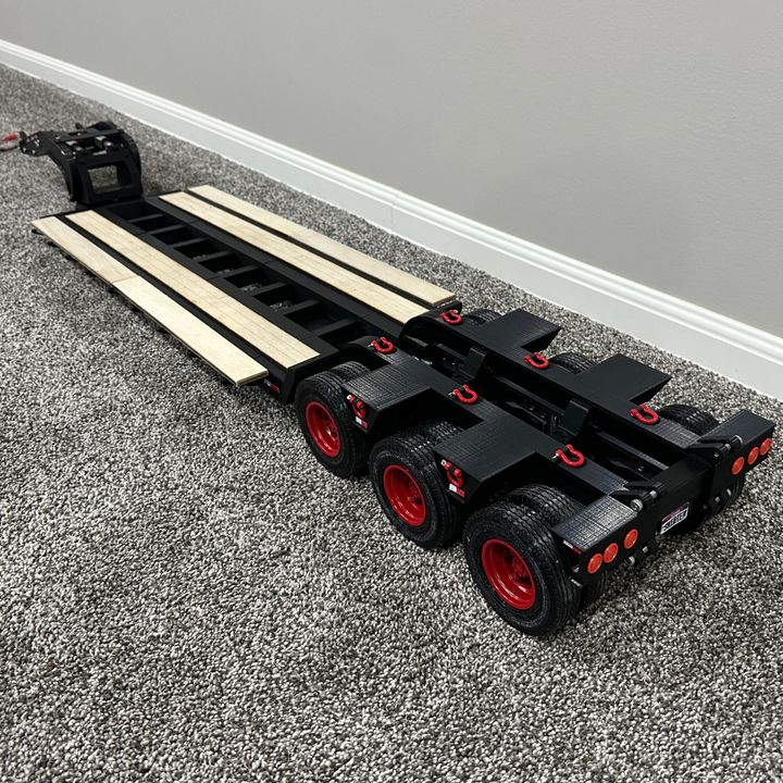 3D Printable Skeeter Lowboy 1/14 scale by Build It Better