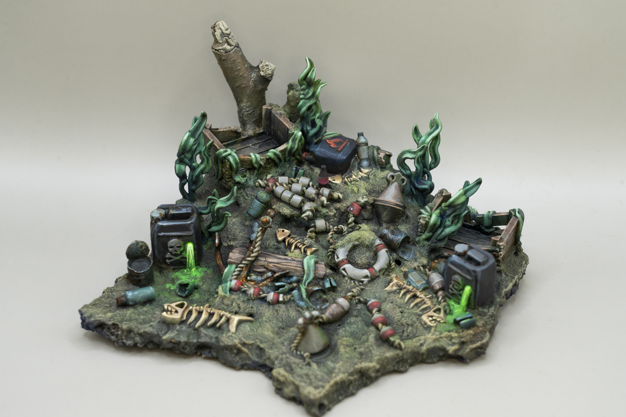 3D Printable Plastic Containers (Basing Bits/Pre-supported) by Admiral ...