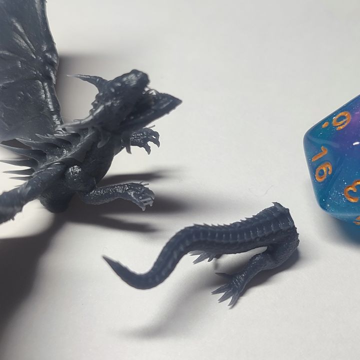 3D Printable Young Diabolic Dragon by Armoured Up Minis