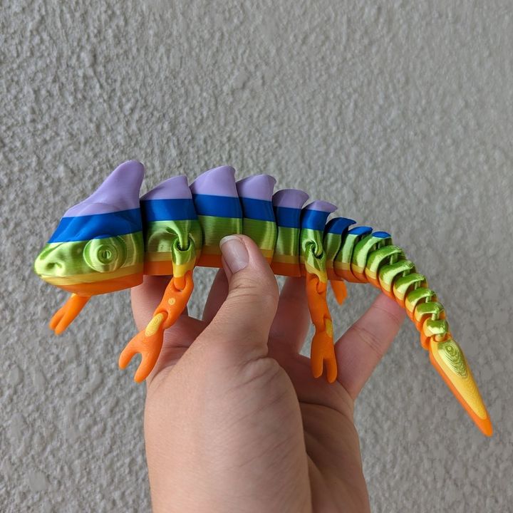 3D Printable ARTICULATED CHAMELEON by MELS 3D LABS