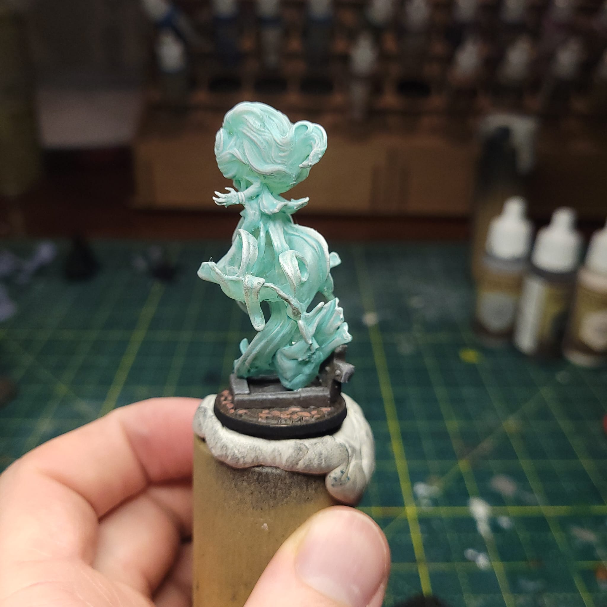 3D Printable Banshee - Tabletop Miniature (Pre-Supported) by YKS Miniatures