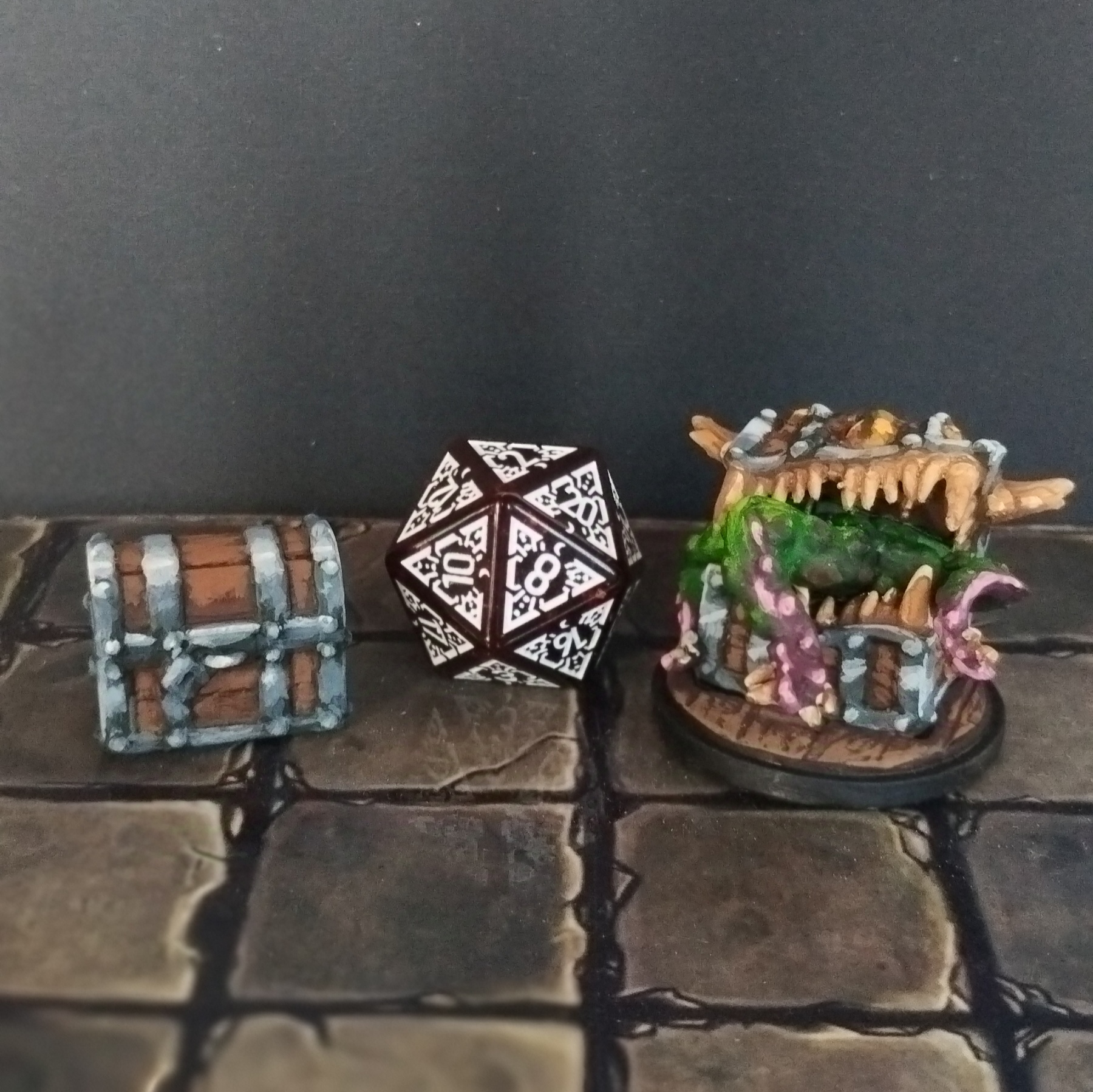 3D Printable Mimic Chest by Tenda Orc Studio