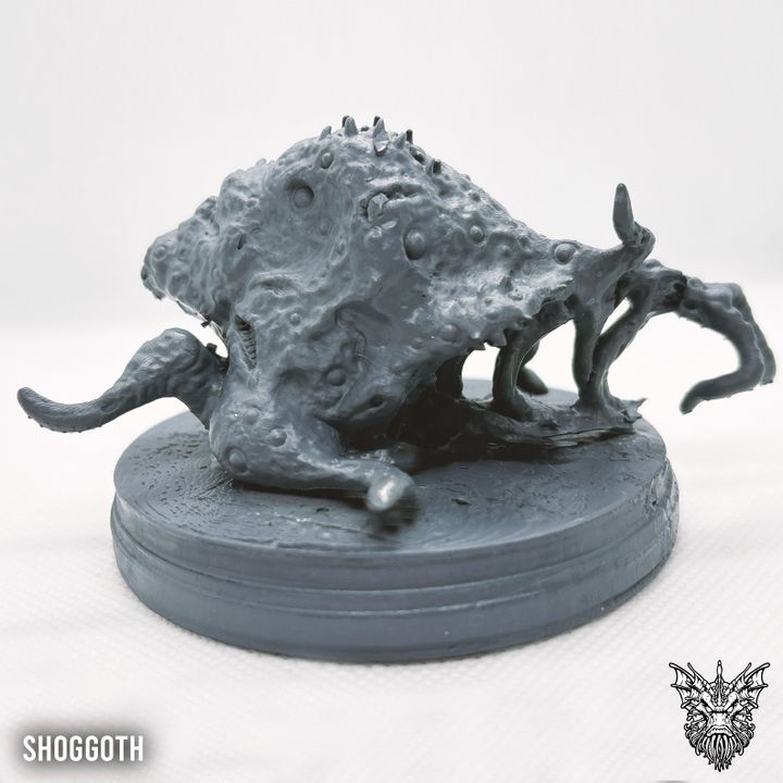 3D Printable Shoggoth - Statue by Maelstrom Makers