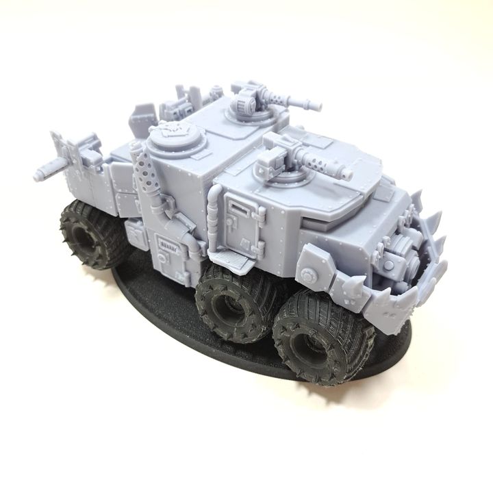 3D Printable Ork Battlewagon by Mike Jansen