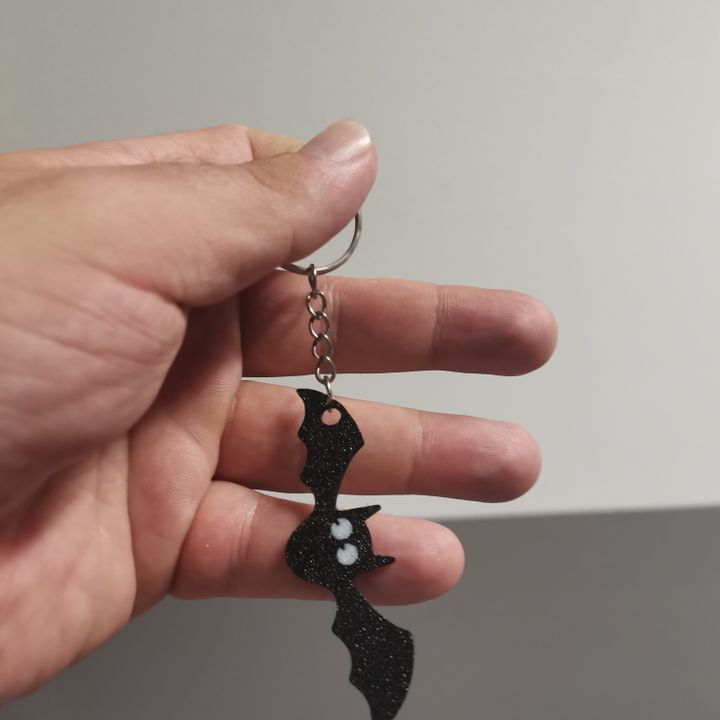 3D Printable Bat multicolor keychain by BT3D&DeusCat