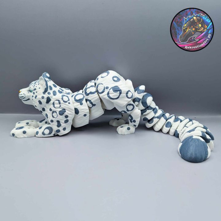 3D Printable Flexi Snow Leopard by Kirsten M