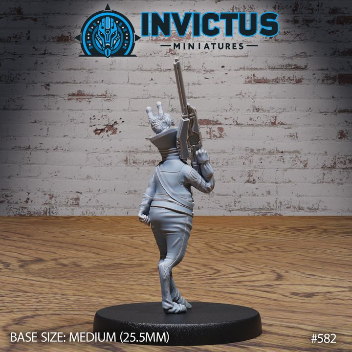 3D Printable Alien Underdog Walking / Alien Ship Warrior / Space ...