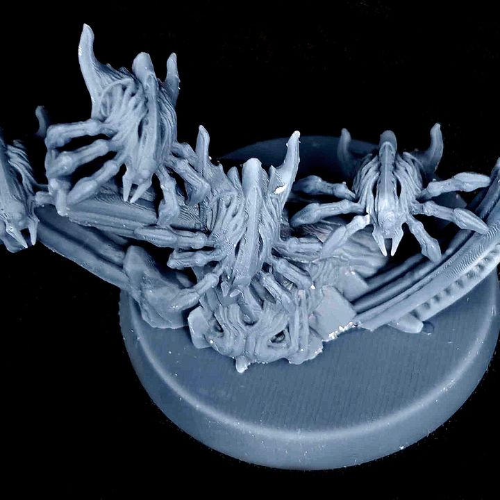 3D Printable XenoBot ( Pose 2 of 8) by Mini Monster Mayhem