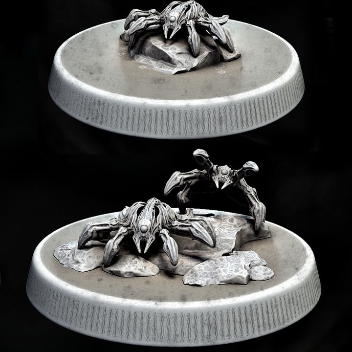 3D Printable XenoBot ( Pose 5-6 of 8) by Mini Monster Mayhem