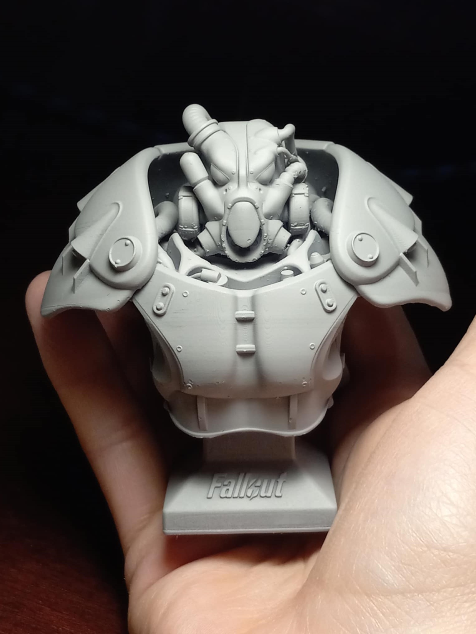 3D Print of Fallout x-01 power armor-Fanart bust by marianneletourneau
