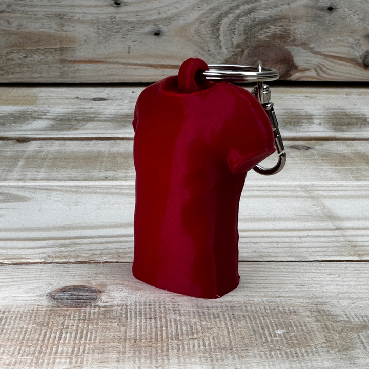 3D Printable T-Shirt KEYCHAIN (with editible text) by ENIQUE3D