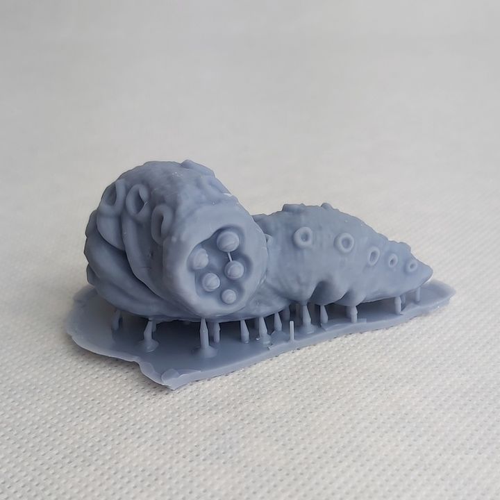 3D Printable Abyss Worm by Sculpting George