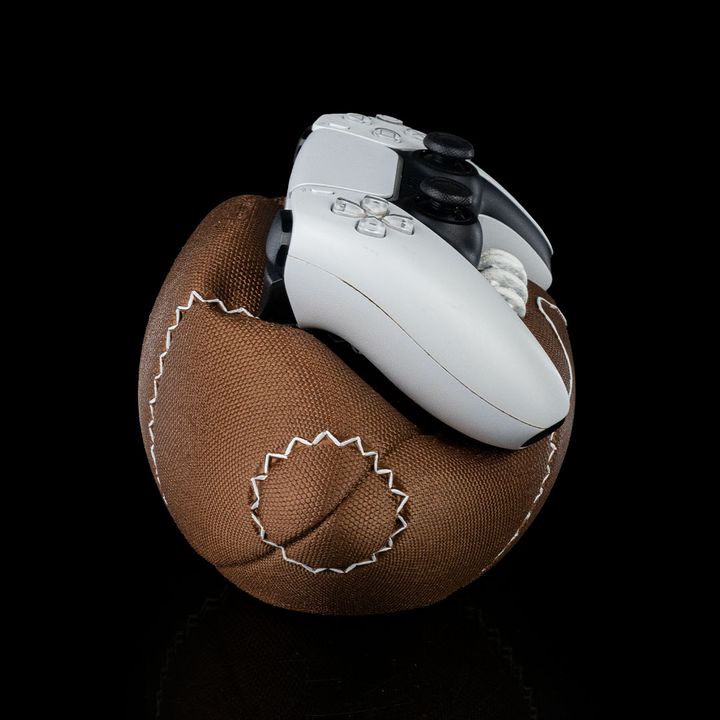 3D Printable Touchdown Controller Holder by Stlflix