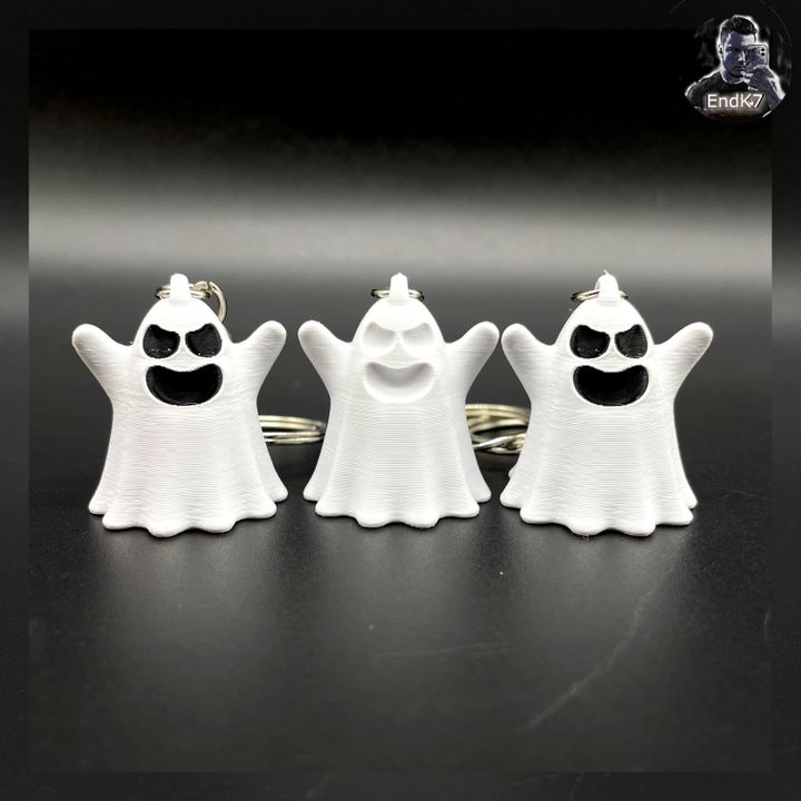 3d Printable Little Ghost Keychain đ» By Endk7