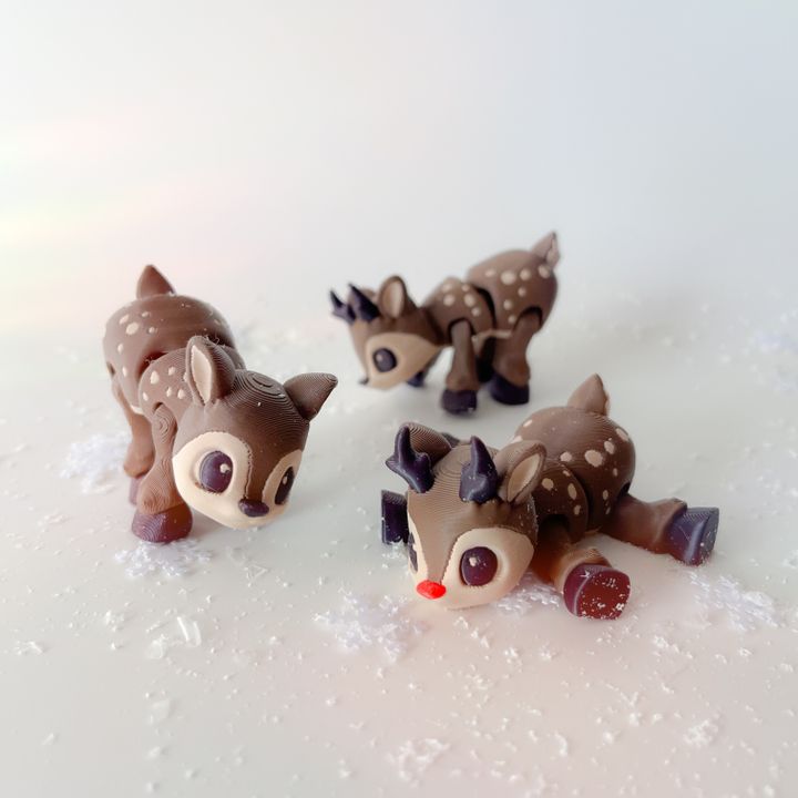 3D Printable Deer Flexi and Sleigh by Layersingreen
