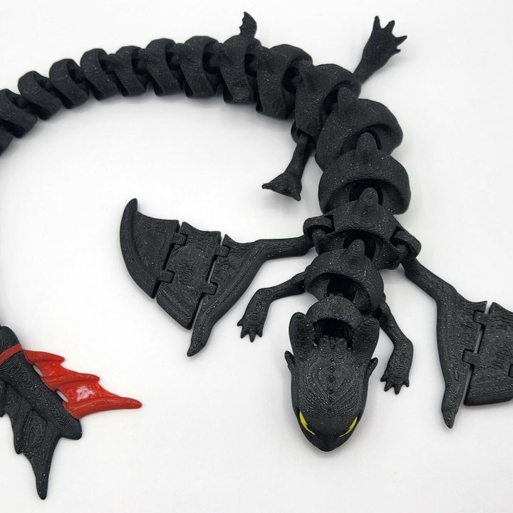 3D Printable Flexi Toothless & Light Fury by Fillifuu