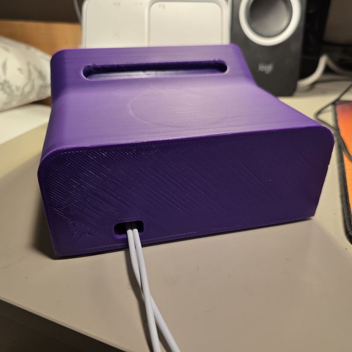 3D Printable Dual MagSafe iPhone Standby Mode Dock Parametric by ...