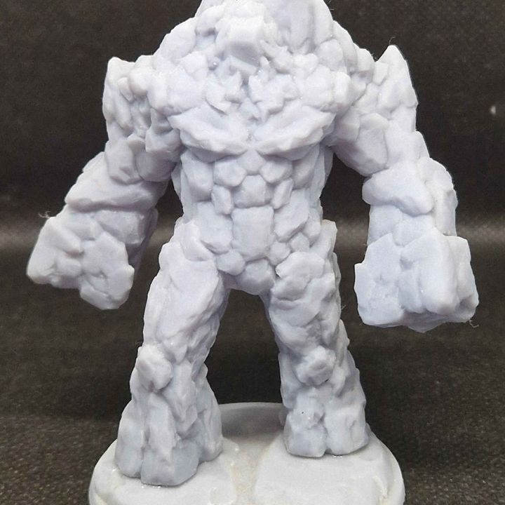 3D Printable Rock Golem by Jeff Hindsbøl Hansen