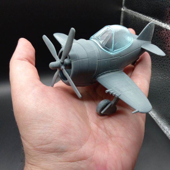 3D Printable P-47 Thunderbolt Egg Plane 3D print model STL by Radu Burlea