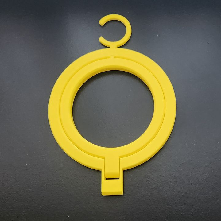 3D Printable Hat Hanger by Christopher Ong