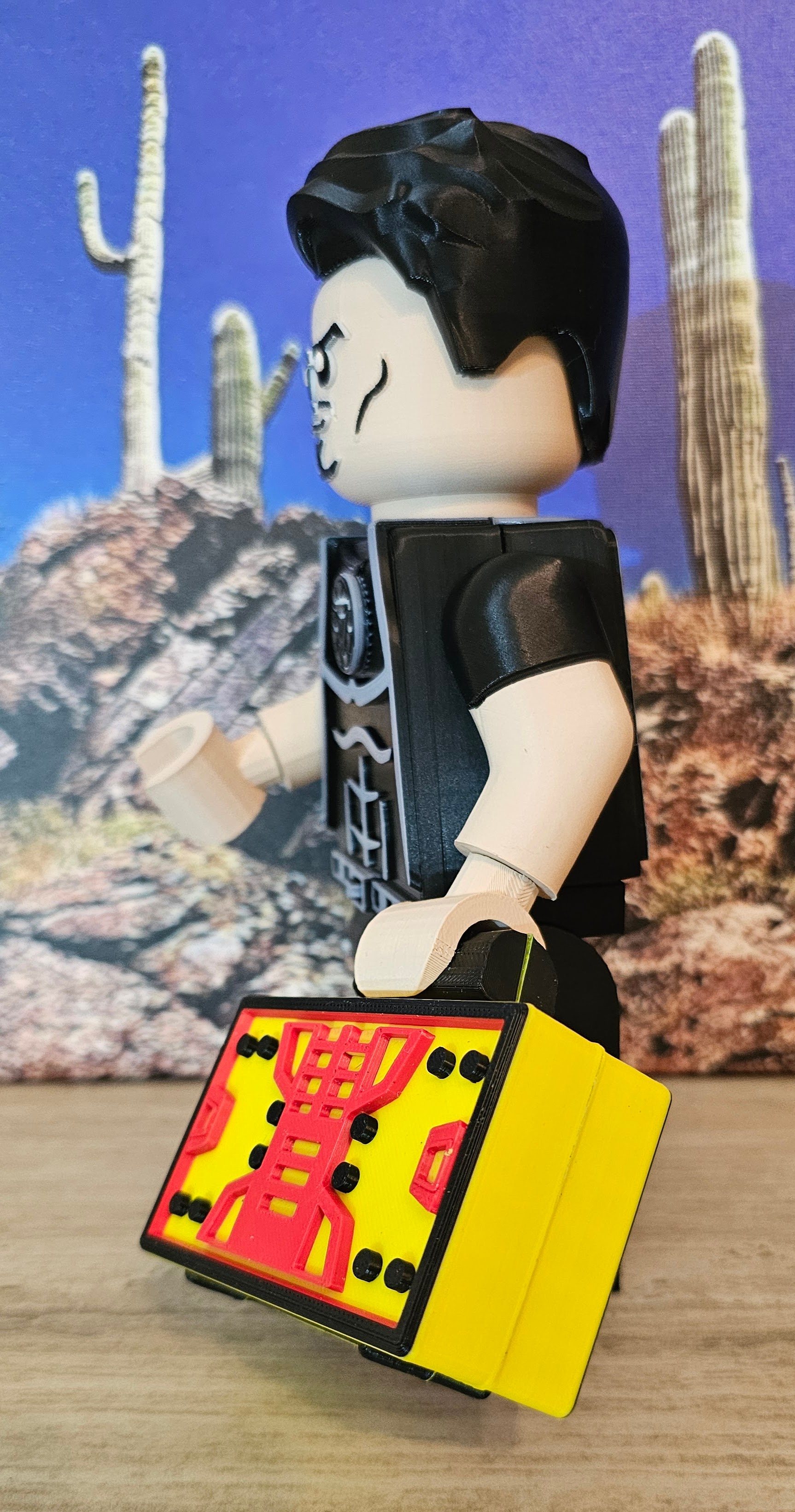 3D Printable Inventor Extraordinaire Brick by Walter's World 3D