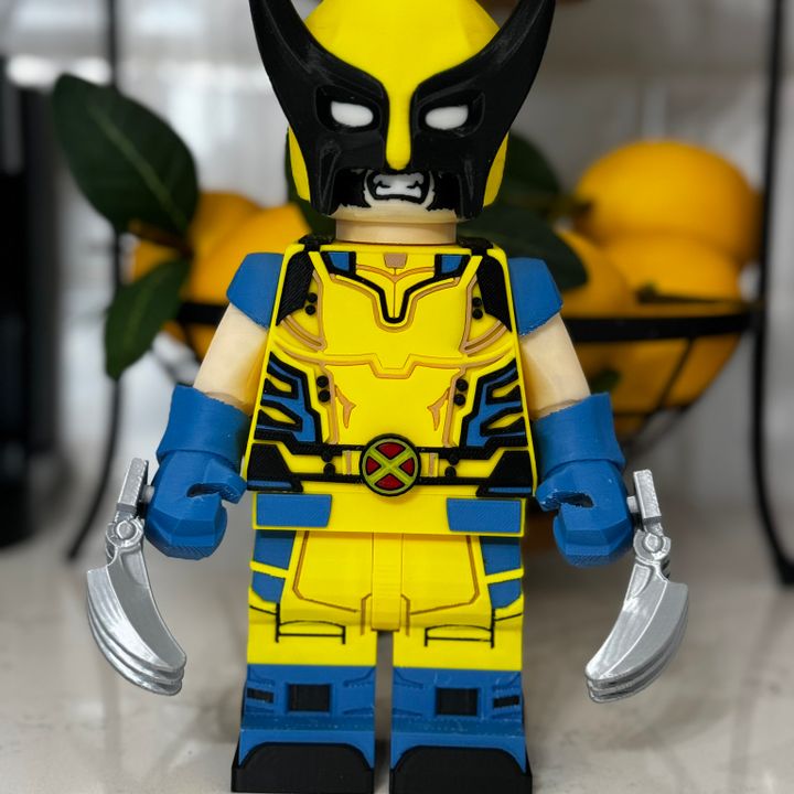 3D Printable Feral Hero Brick by Walter's World 3D