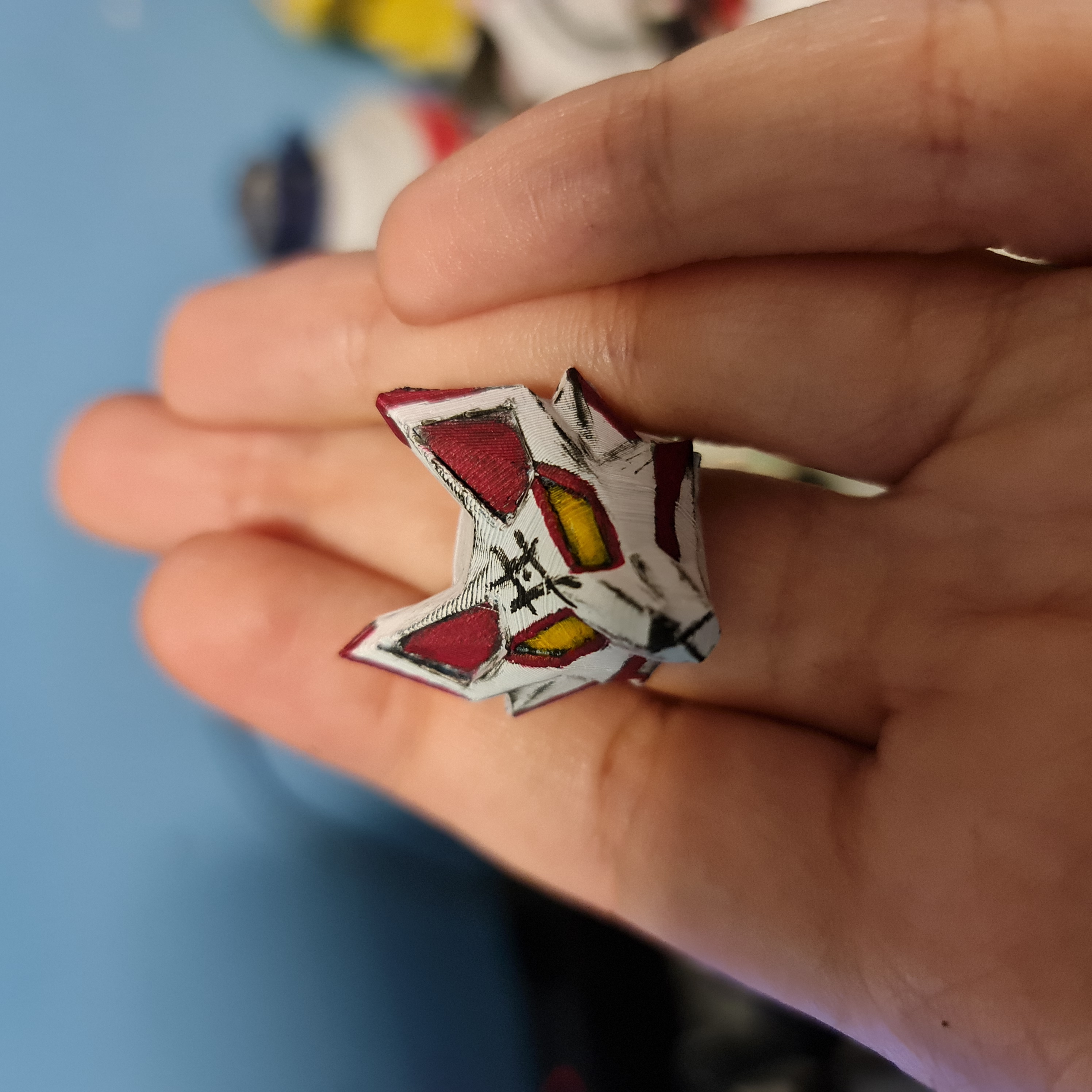 3D Printable Low poly Kitsune Pin by Arcane Whiskers