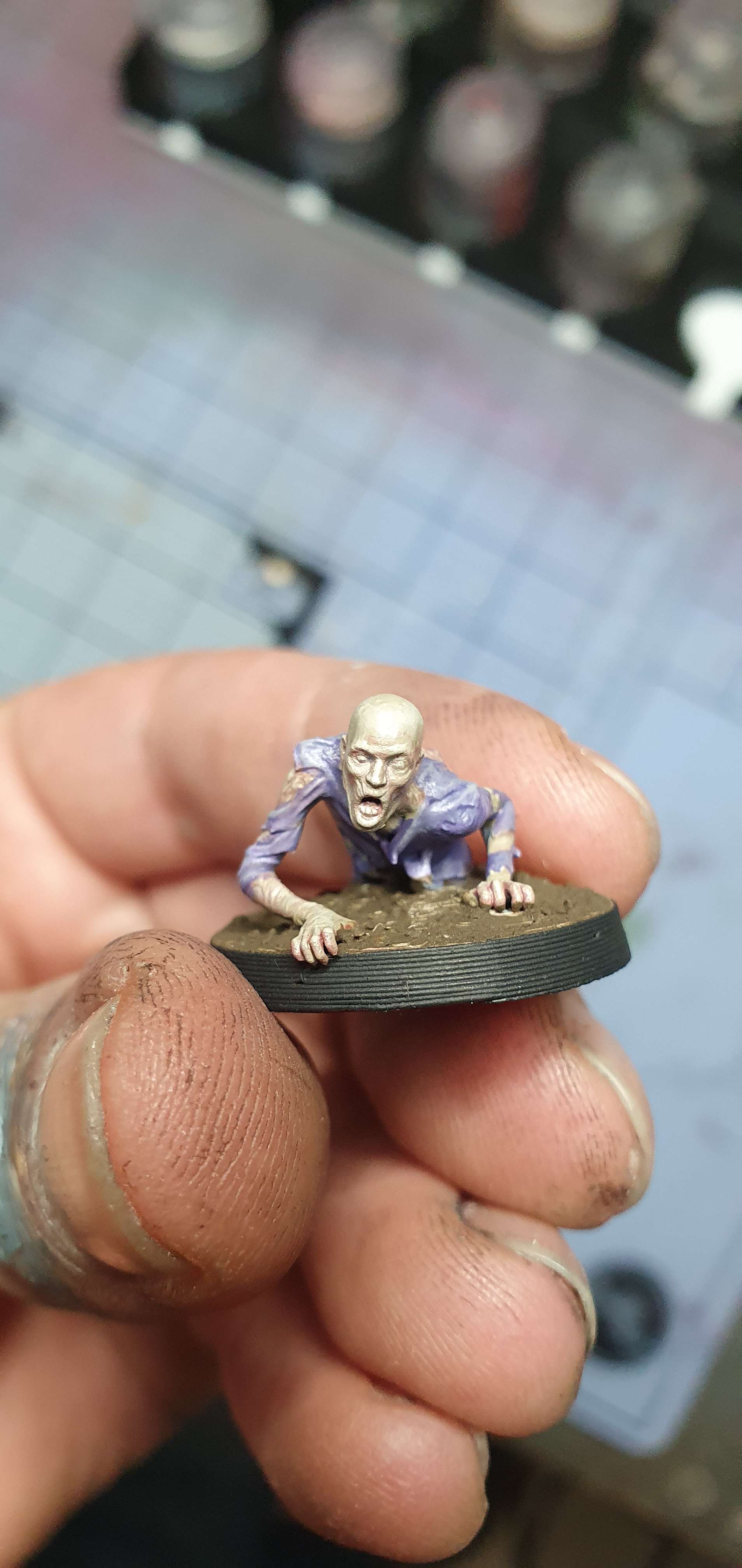 3D Printable Crawling Zombies | PRESUPPORTED | Dungeon Classics by ...